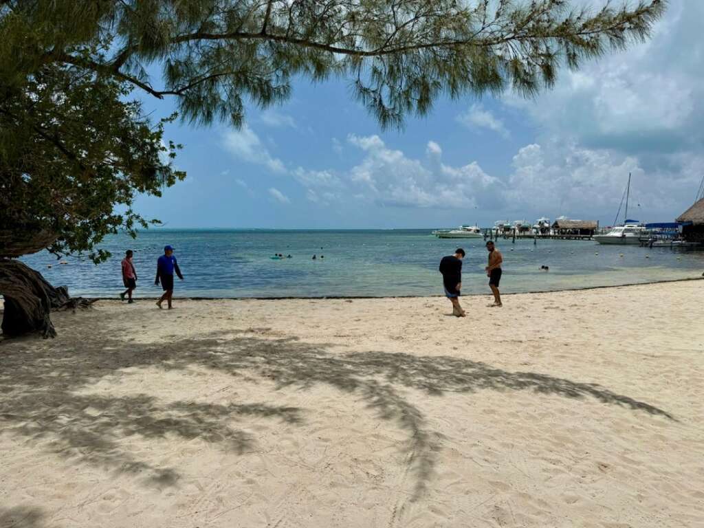 ¿Conocías Playa las Perlas en La Zona Hotelera de Cancún?